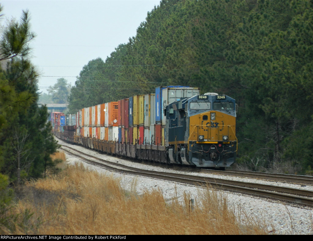CSX 3249 (ES44AC-H)